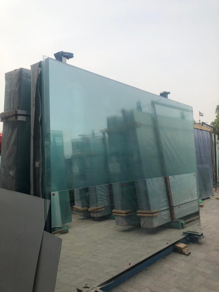 Exploring the glass factory uae : Good & Top Company